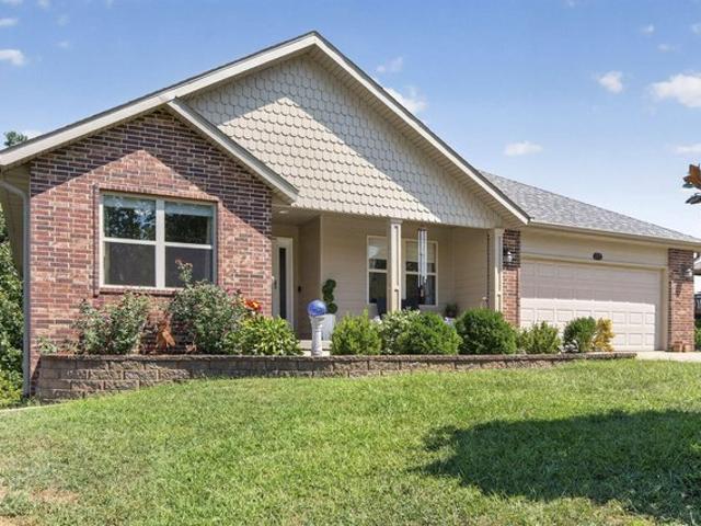 200 N Point Ct, Branson, MO 65616