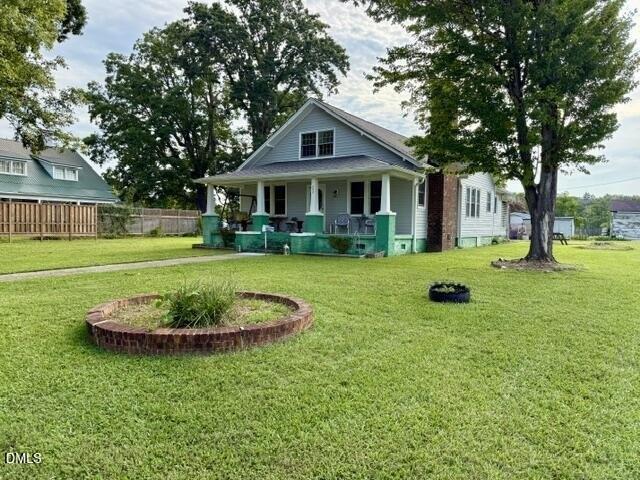 200 N Seventh St, Mebane, NC 27302