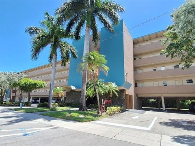200 NE 14th Ave Apt 314, Hallandale Beach, FL 33009