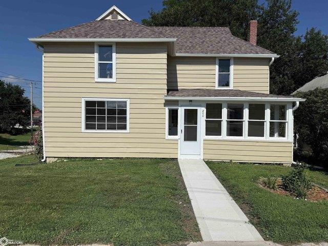 200 NW Church St, Leon, IA 50144