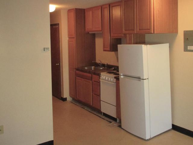 200 S 4th St, Unit 1, Marshall, MN 56258 | MLS #6816