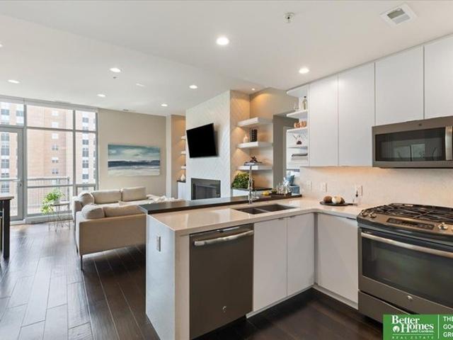 200 S 31st Ave Apt 4814, Omaha, NE 68131