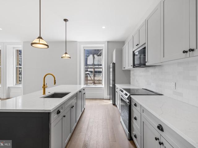 200 S Broad St, Unit 314, Philadelphia, PA 19102 | MLS #PAPH2531 | Compass