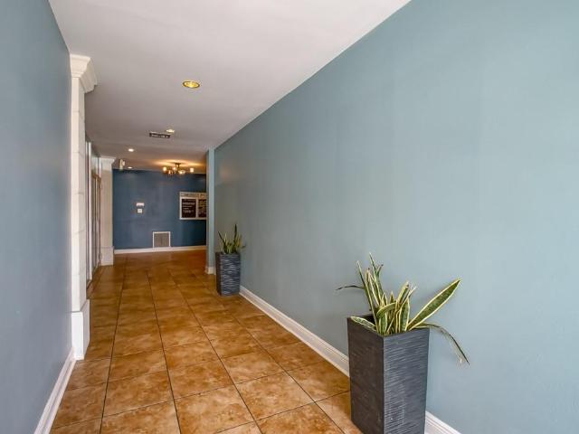 200 S Broad Street # 201