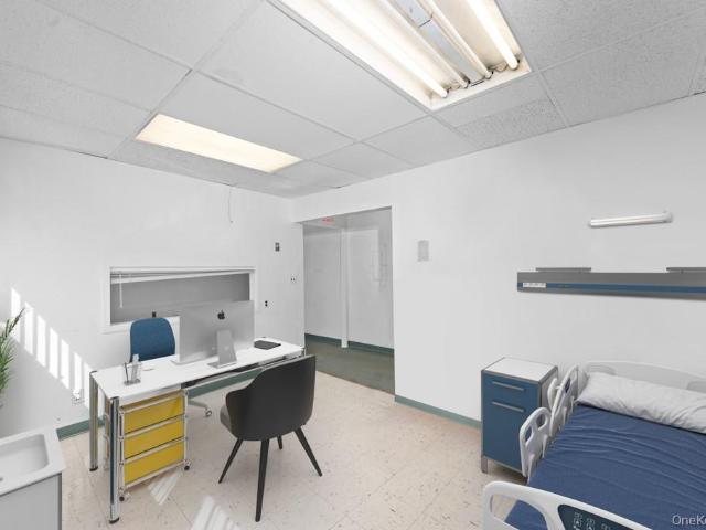 200 S Broadway Unit #100 Bldg 1
