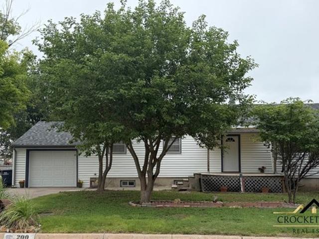 200 S Cedar St, Cimarron, KS 67835
