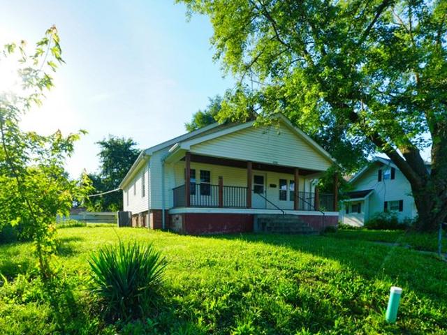 200 S Cleveland St, Fayette, MO 65248