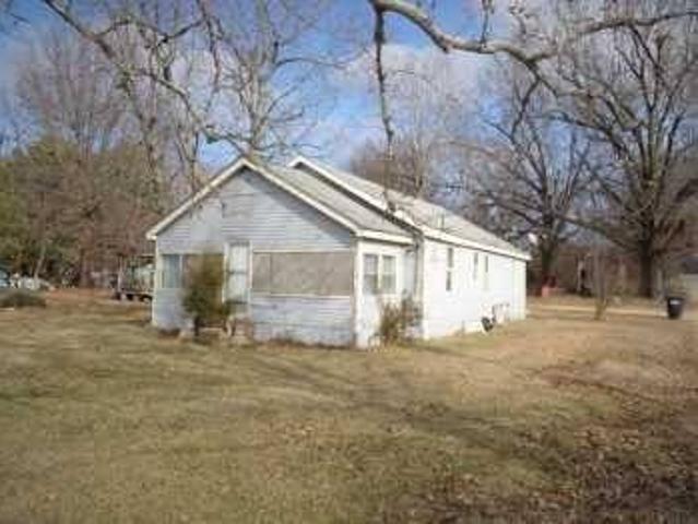 200 Southwest Dr, Pollard, AR 72456