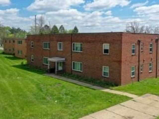 200 Solon Road 2 Bedroom Apartment for Rent at 200 Solon Rd, Bedford, OH 44146 Bedford