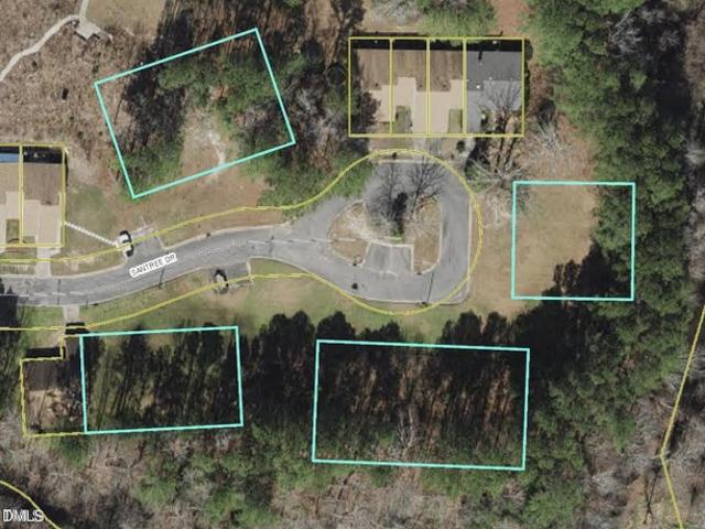200 Santree Dr, Williamston, NC 27892