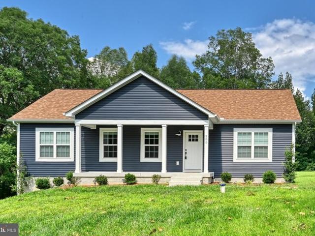 200 Seclusion Shores Dr, Mineral, VA 23117