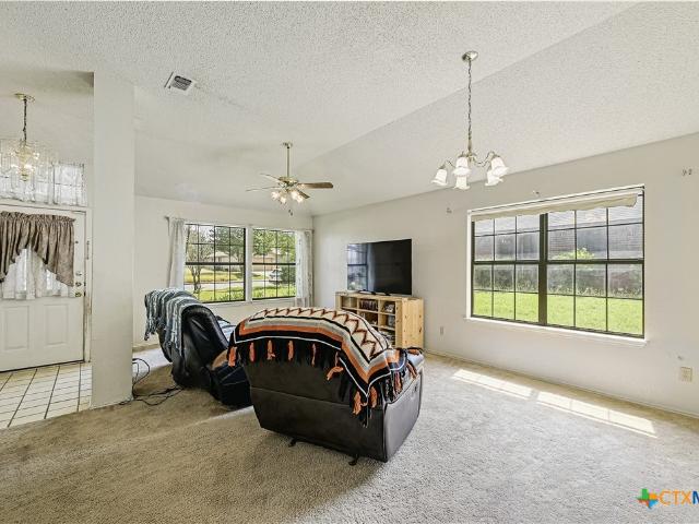 200 Shawnee Trail