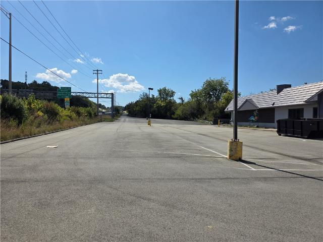 200 Sheffield Dr