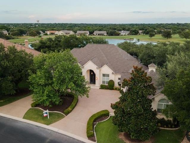 200 Stardust Ln, Georgetown, TX 78633