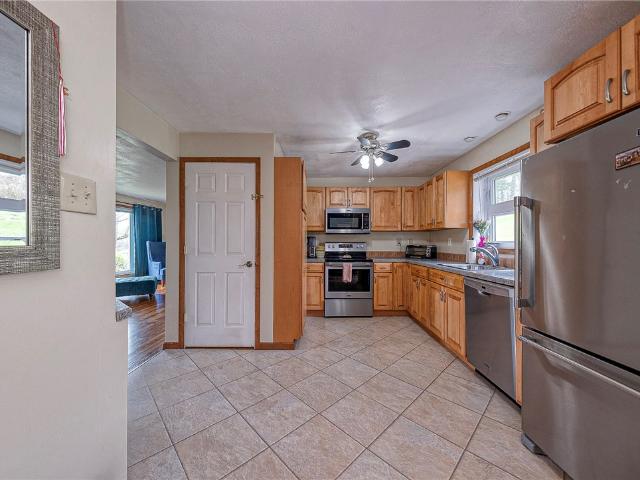 200 Stonebrook Dr