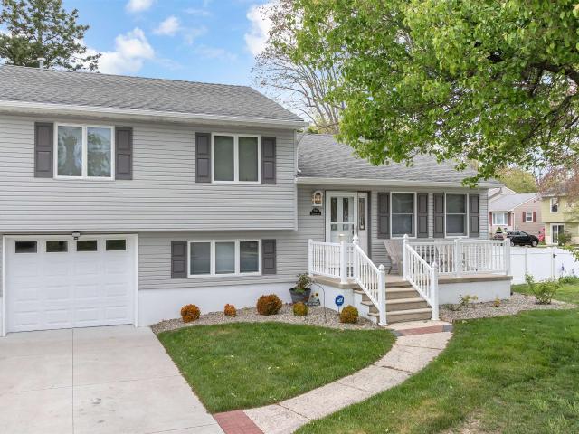 200 Suzanne Avenue