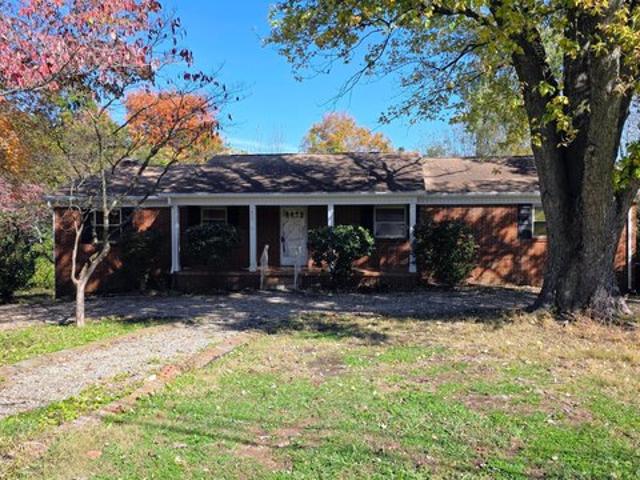 200 Suburban Rd, Knoxville, TN 37923