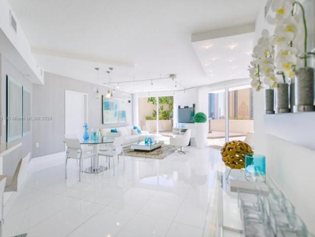200 Sunny Isles Blvd #506, Sunny Isles Beach, FL 33160