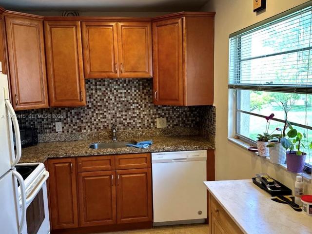 200 SW 132nd Way, Unit 310L, Pembroke Pines, FL 33027 | MLS #A11935
