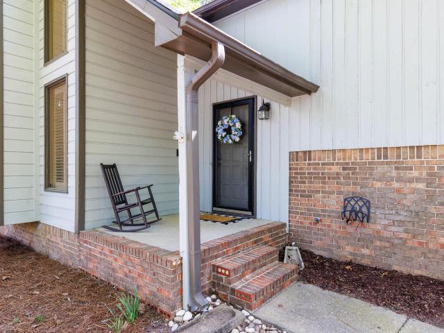 200 Portsouth Lane