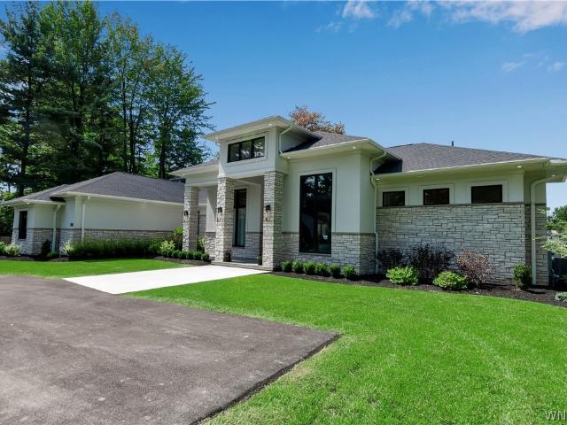 200 Paradise Road