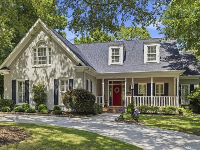 200 Pebble Creek Dr, Taylors, SC 29687