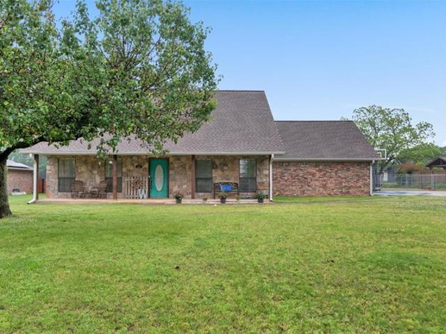 200 Pecan St, Ector, TX 75439
