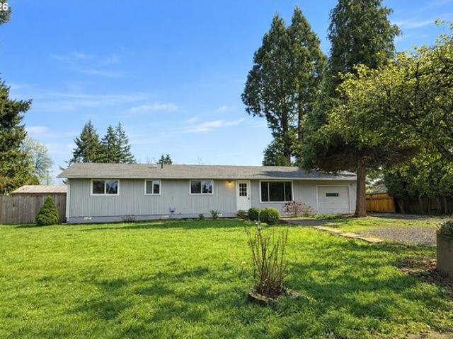 200 Roth St, Amity, OR 97101