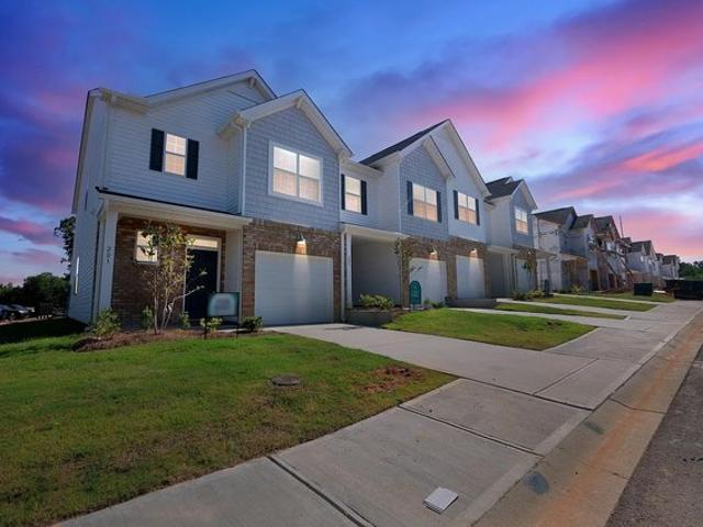 200 Red Tail Way, Taylors, SC 29687