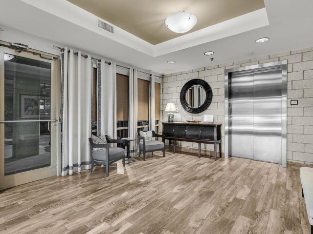 200 River Landing Drive Unit 107h