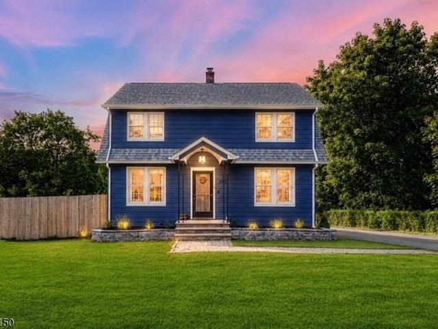 200 River Rd, Long Hill Township, NJ 07946