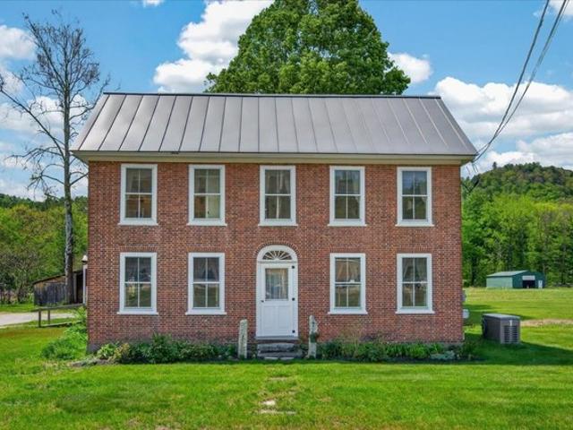 200 Riverdale Rd, Townshend, VT 05353