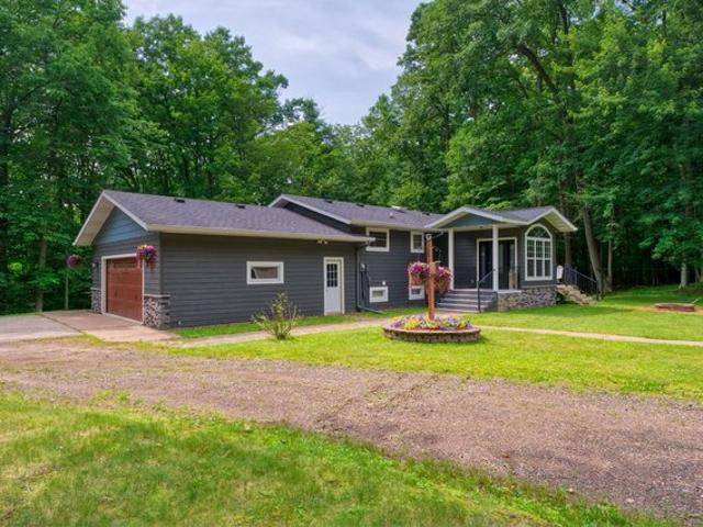 200 Ridgewood Dr, Cornell, WI 54732