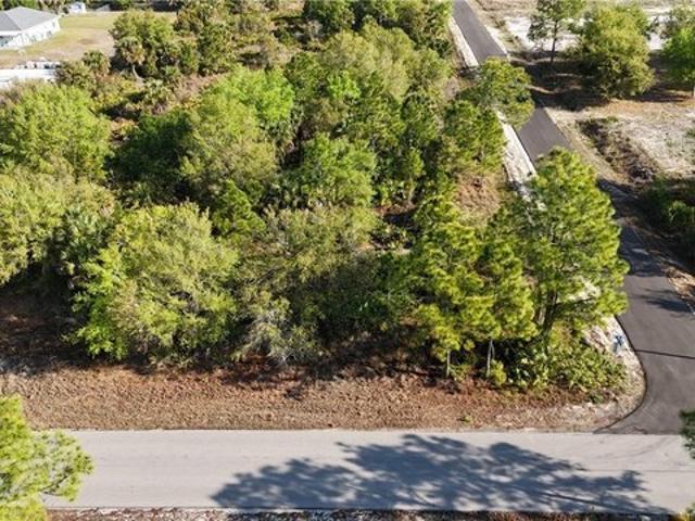 200 W 8th St, Lehigh Acres, FL 33972