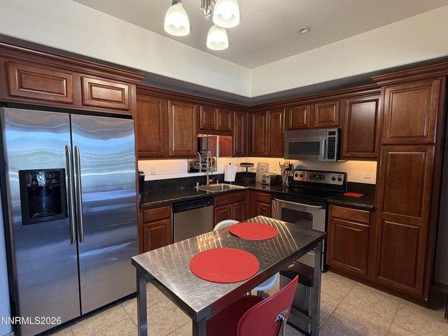 200 W 2nd St Apt 1010, Reno, NV 89501