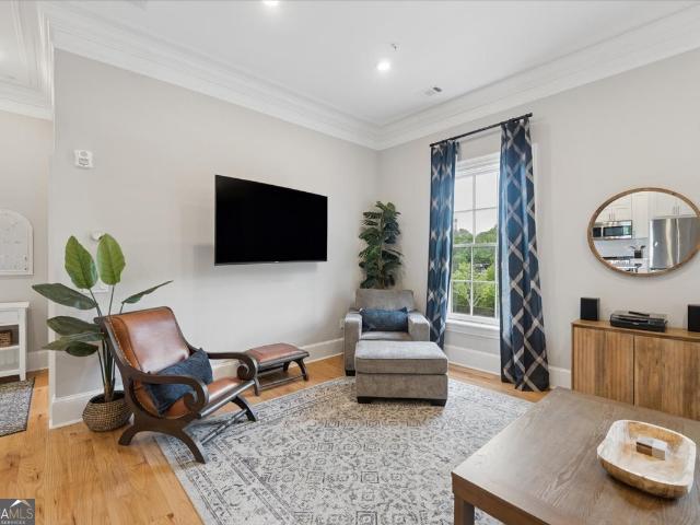 200 W Washington St, Unit D