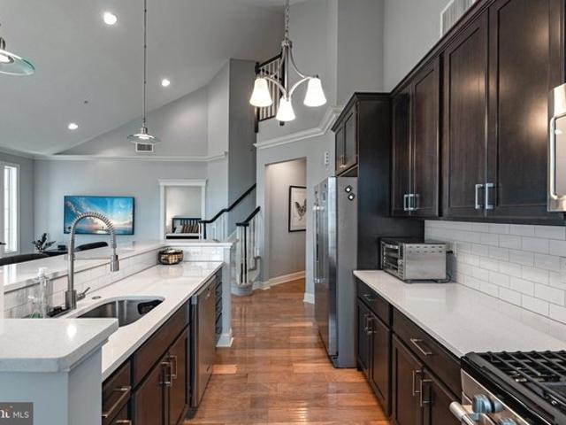 200 W Elm St Ste 1422, Conshohocken, PA 19428