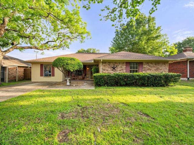 200 W Garrity St, Corsicana, TX 75110 | MLS #21247 | Compass