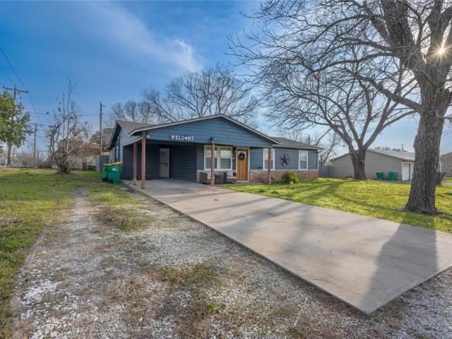 200 W Greenbriar Street