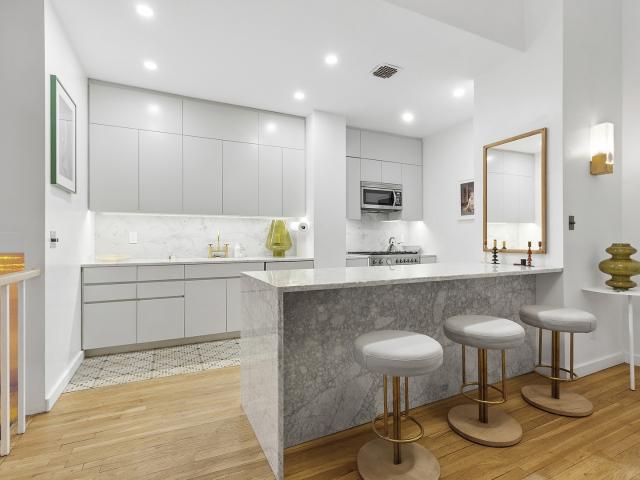 200 w houston street 1b