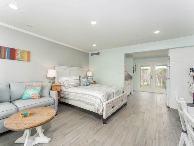 200 W Kingfish Street 109C