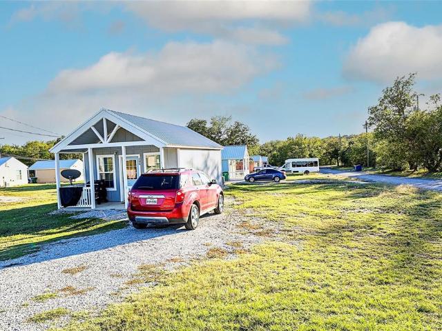 200 W Riley St, Bowie, TX 76230 | MLS #20543 | Compass