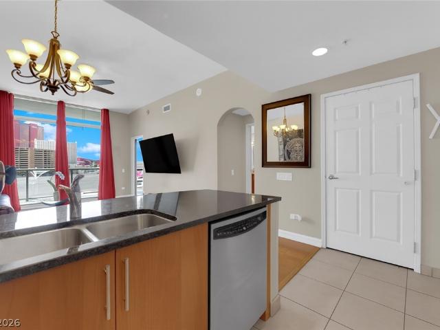 200 W Sahara Avenue 603