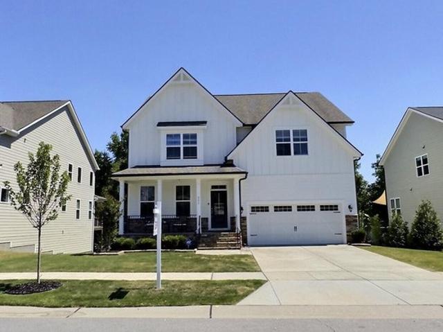 200 Woodstaff Ave, Wake Forest, NC 27587