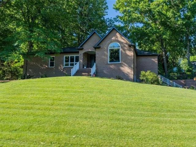 200 Worthland Ct, Winston Salem, NC 27103