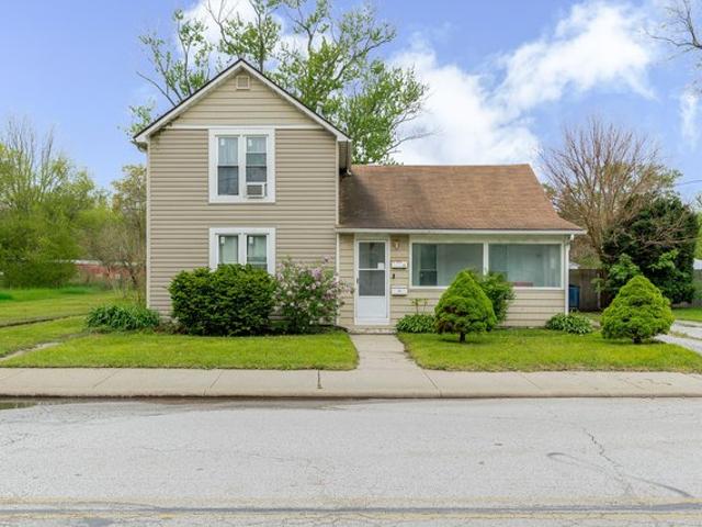 200 Wagner Rd, Porter, IN 46304