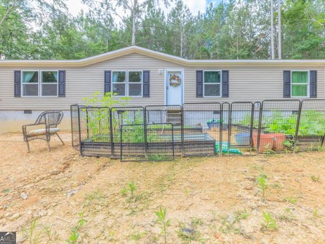 200 Wallaceville Cemeter Rd, Chickamauga, GA 30707