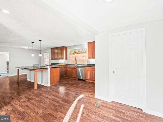 200 Weise Drive