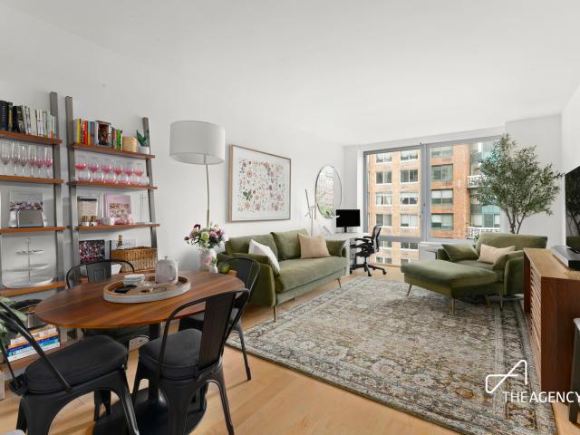 200 West 72nd Street, New York, NY