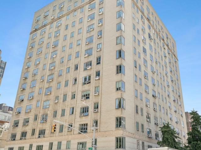 200 West 20th Street, Unit 1007